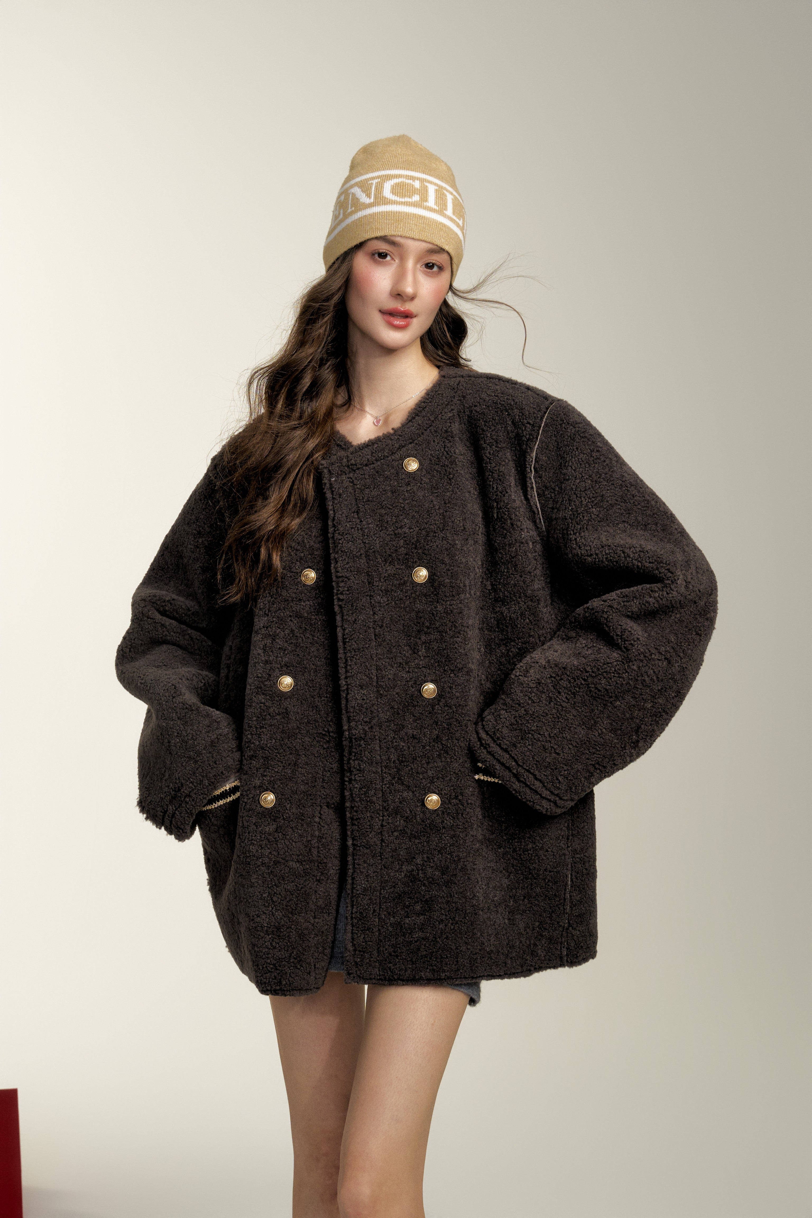 Round Neck Velvet Coat CHI0021 – Young Social Club.
